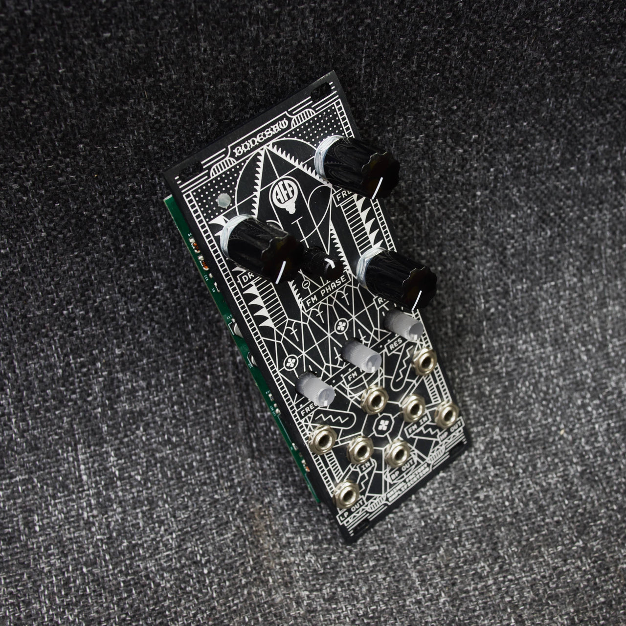 Eurorack: Bonesaw State-Variable Filter – Animal Factory Amplification